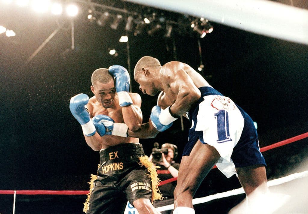 Detrás de las Líneas Enemigas: Bernard Hopkins