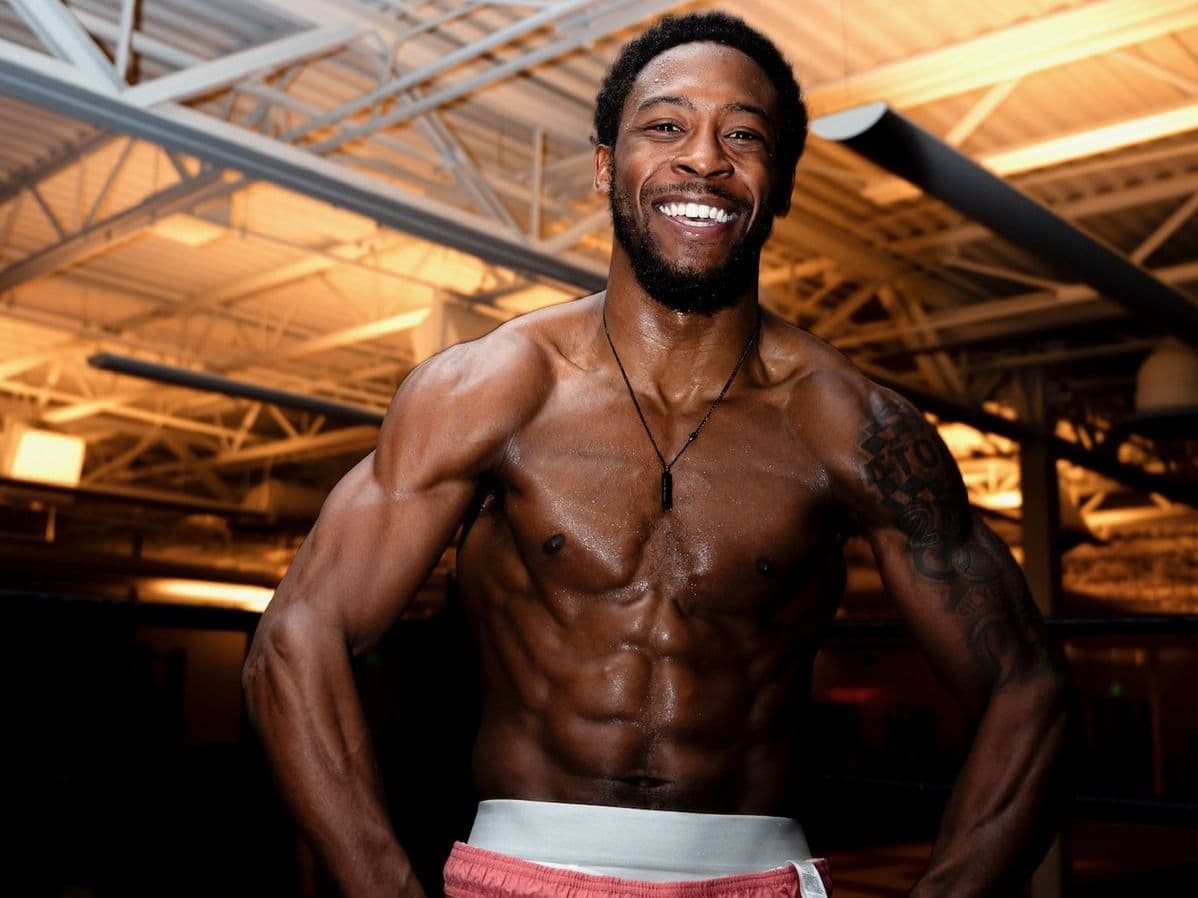 Keyshawn Davis se sincera sobre su abuso del alcohol y promete una ...