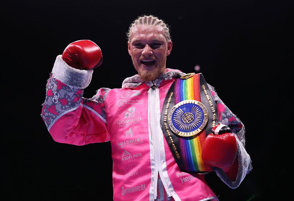 ウシク対デュボア2：ラファティがアンダーカードでチェンバレンを呼び込む